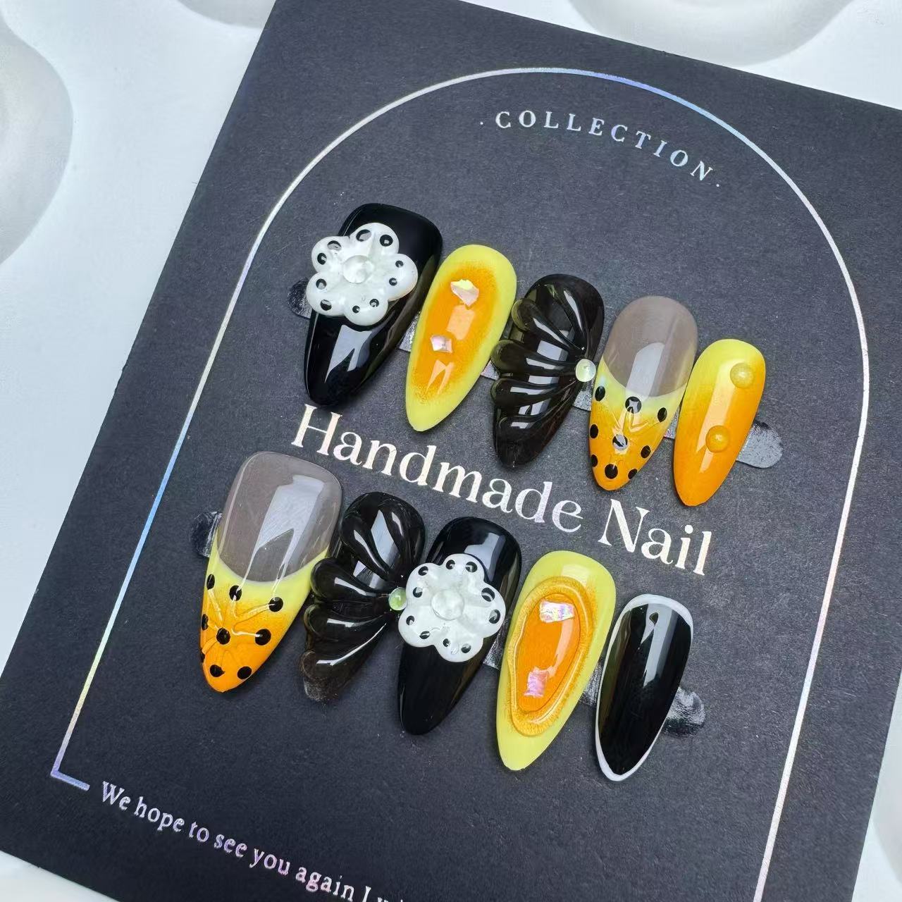 Obsidian Bloom Veins (066) – vivoner